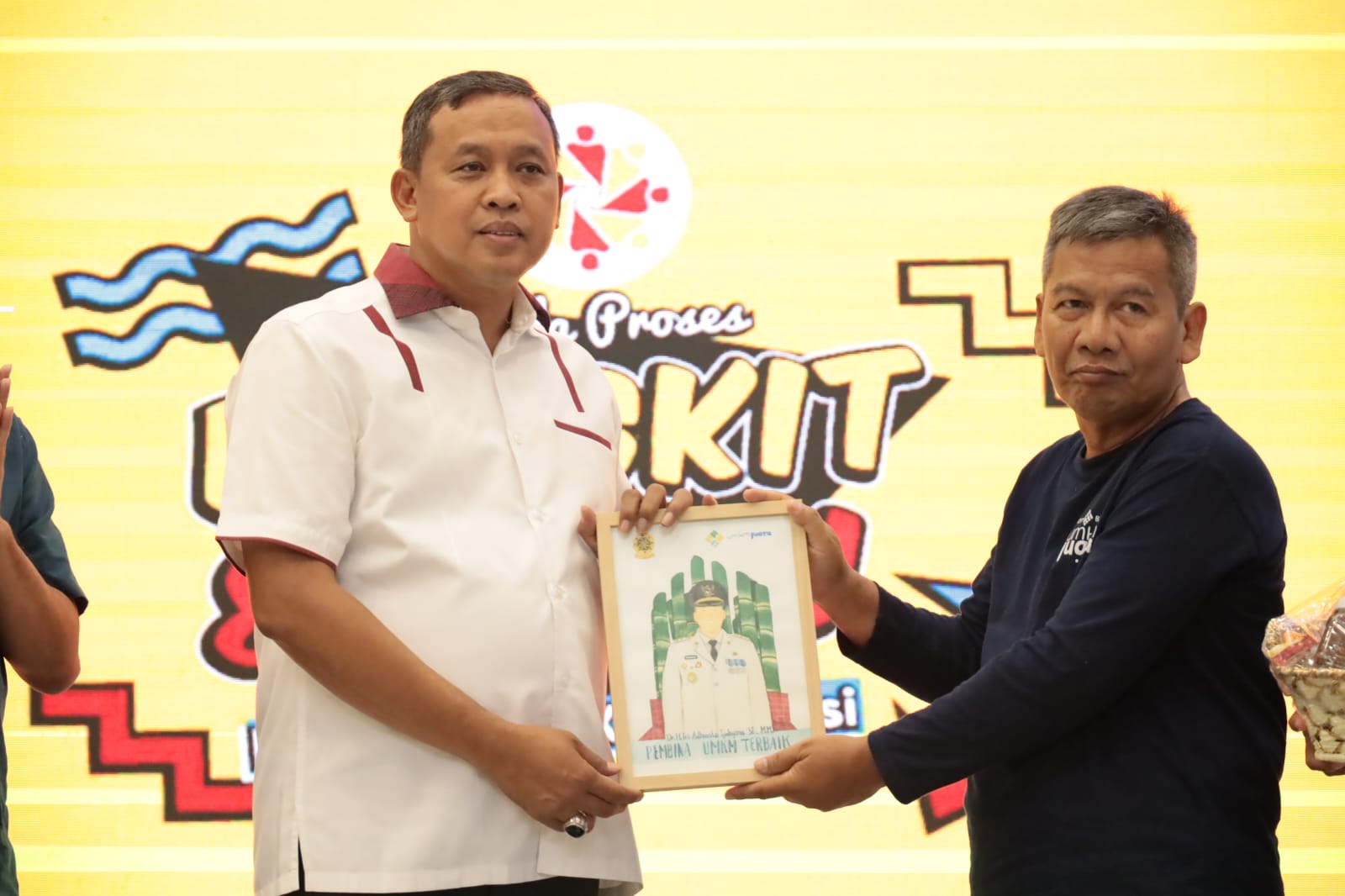 Hadiri Bazaar UMKM JABAR JUARA, Wali Kota Bekasi: "Terus Lakukan ...